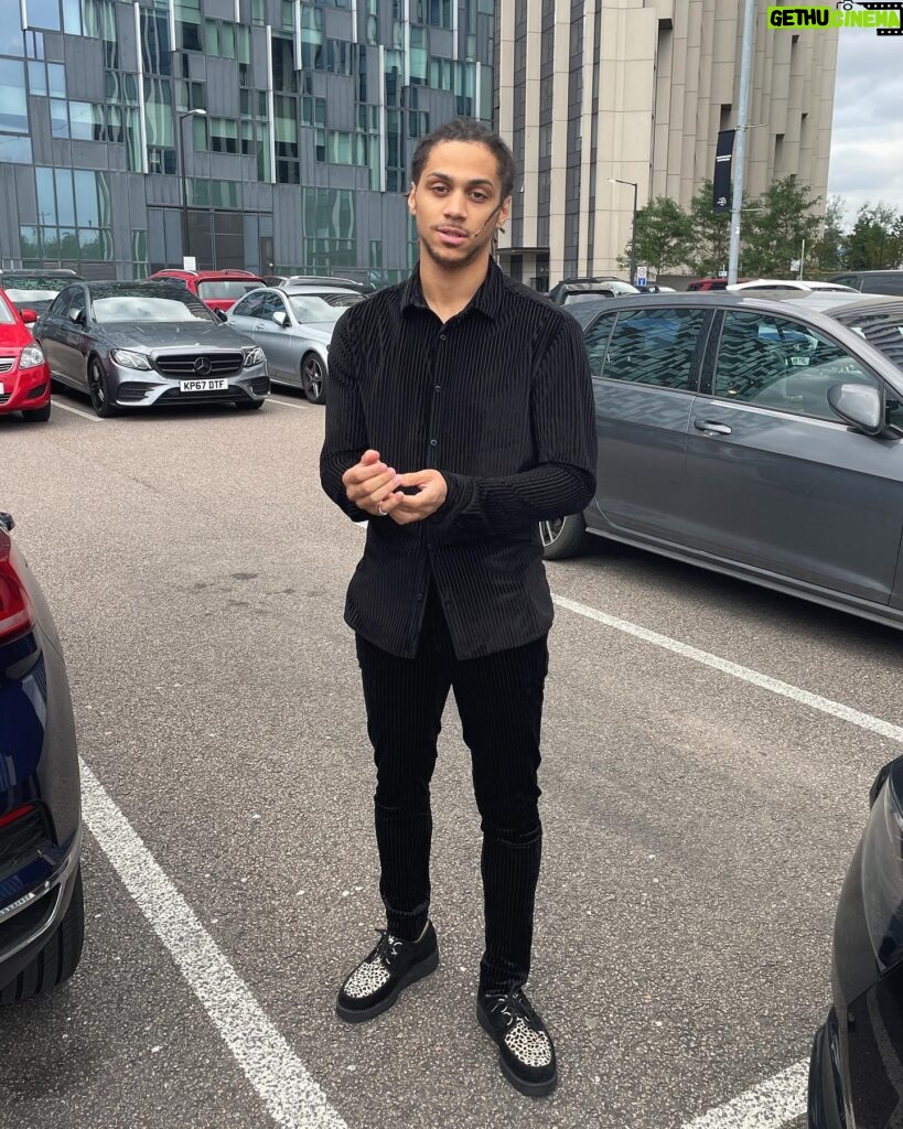 Actor Bluey Robinson HD Instagram Photos and Wallpapers April 2023 ...