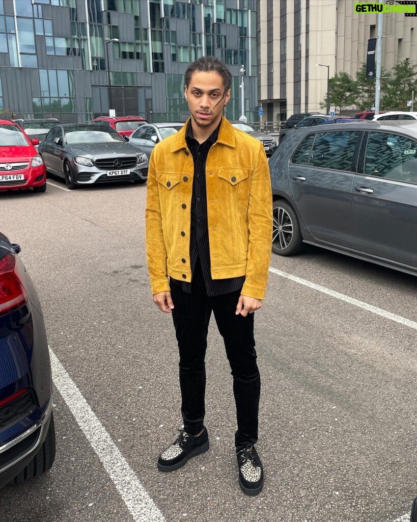 Actor Bluey Robinson HD Instagram Photos and Wallpapers April 2023 ...