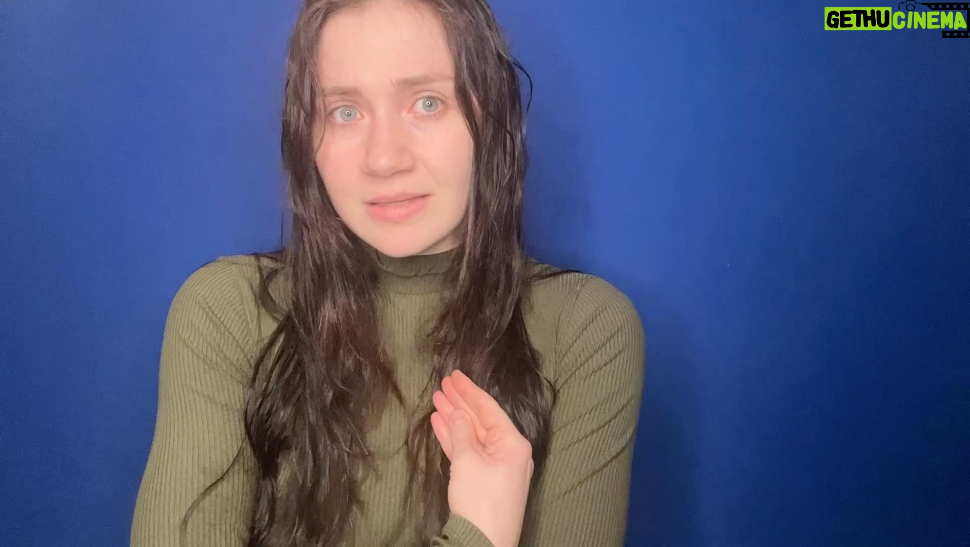 Actress Charlie Ray HD Instagram Photos and Wallpapers April 2024 ...