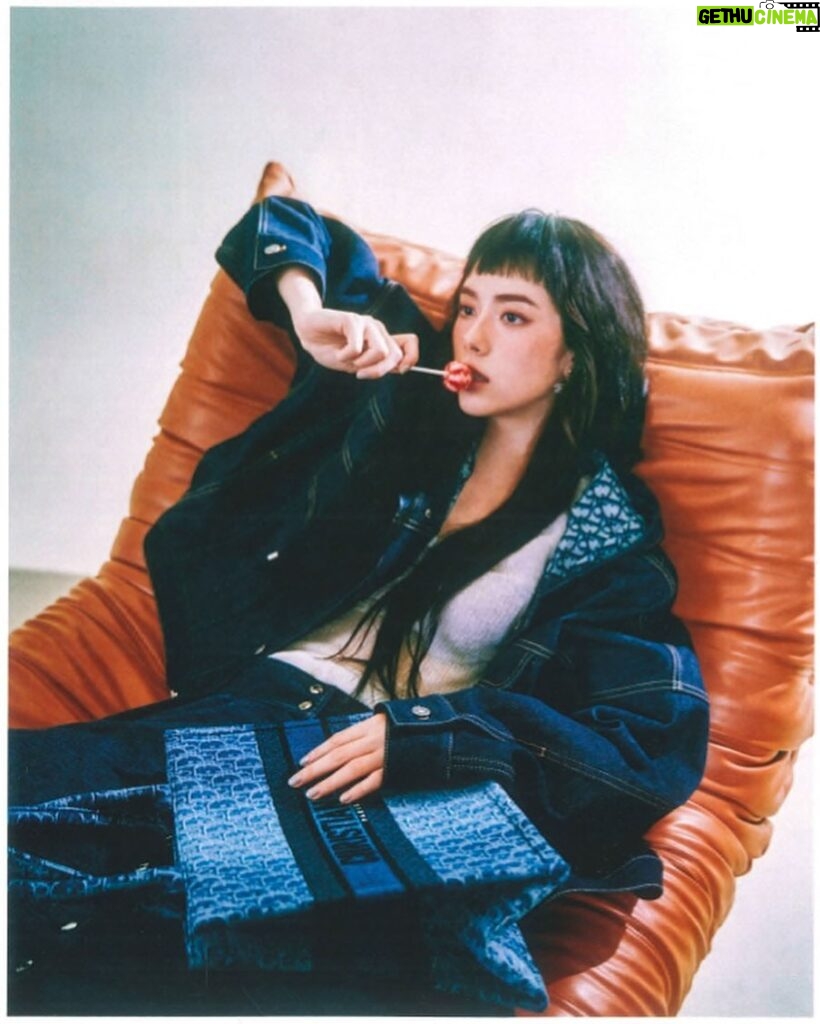 Actress Charlize Lamb HD Instagram Photos and Wallpapers June 2024 ...