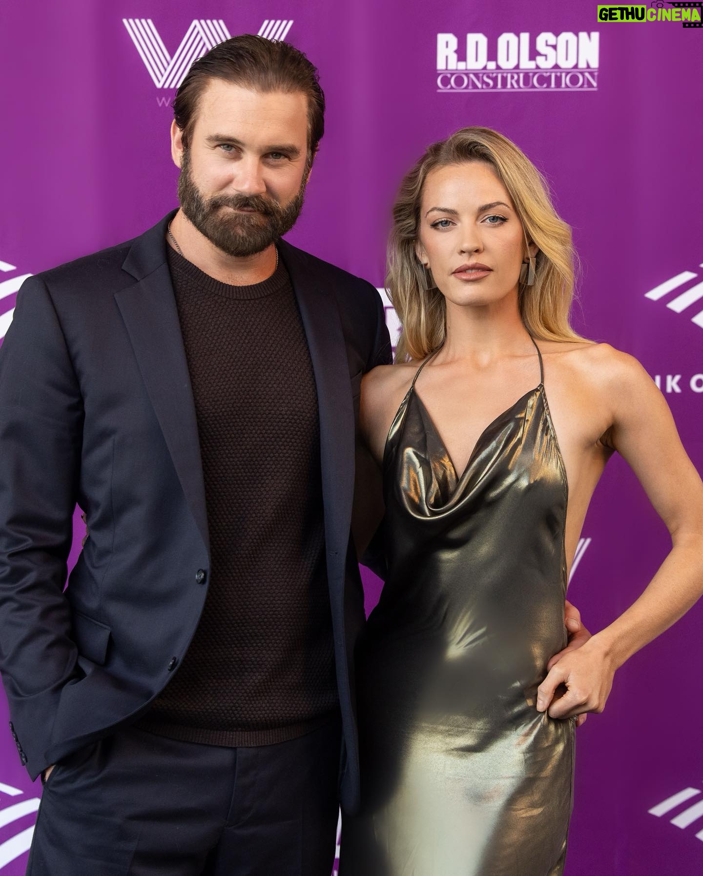 Clive Standen Wiki, Biography, Age, Gallery, Spouse and more