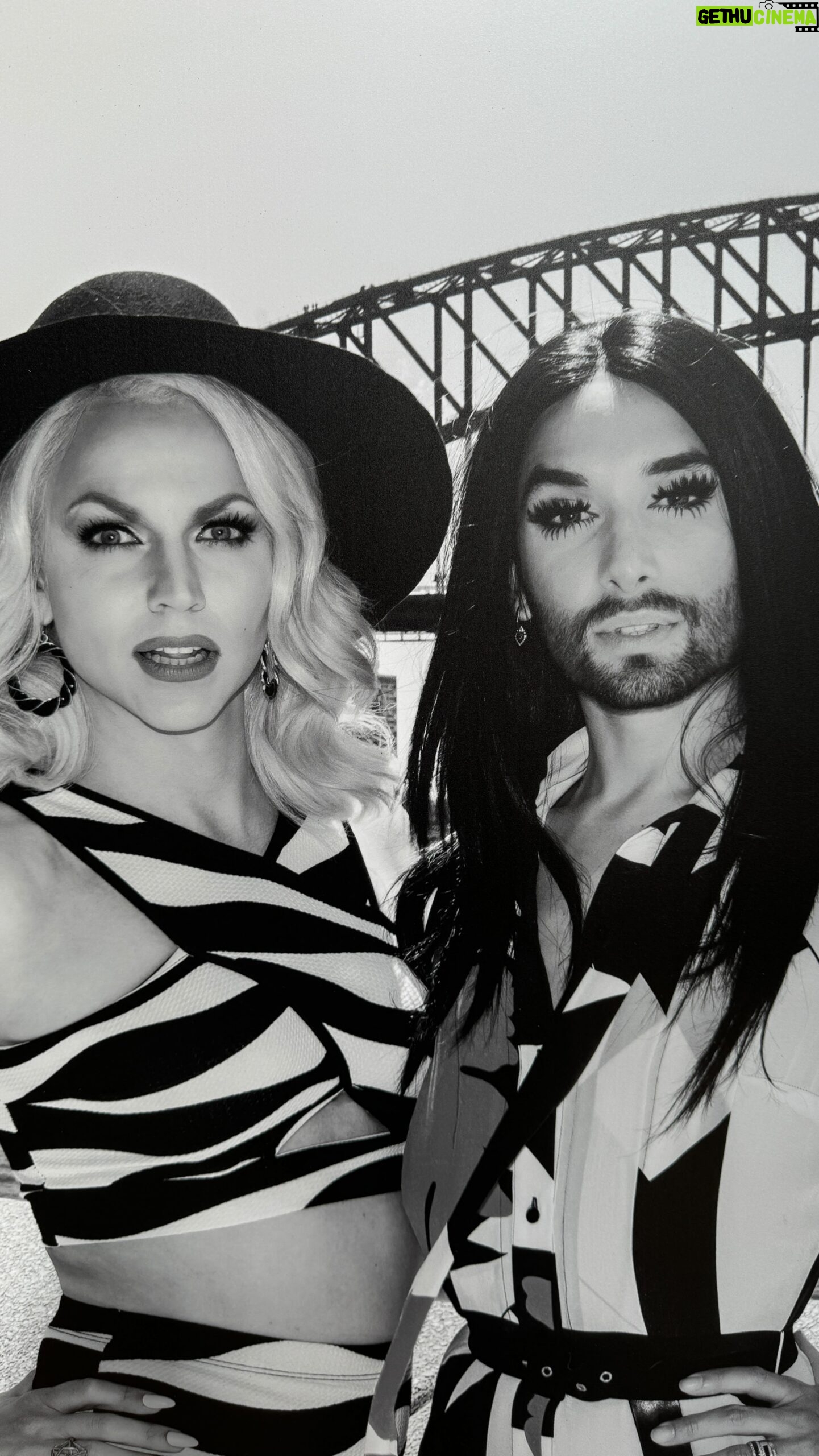 Actor Courtney Act HD Instagram Photos and Wallpapers May 2024 | Gethu ...