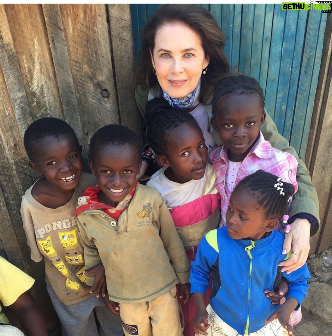 Dayle Haddon | Gethu Cinema