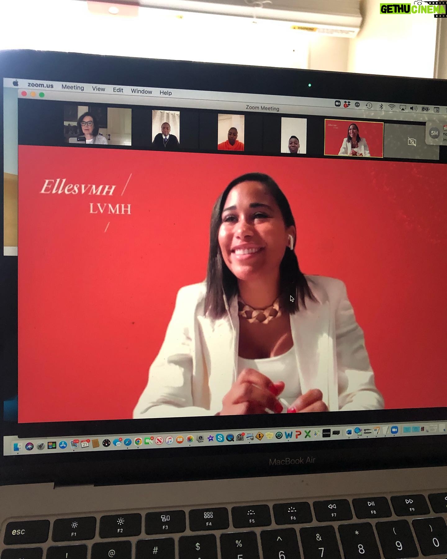 Dayle Haddon | Gethu Cinema