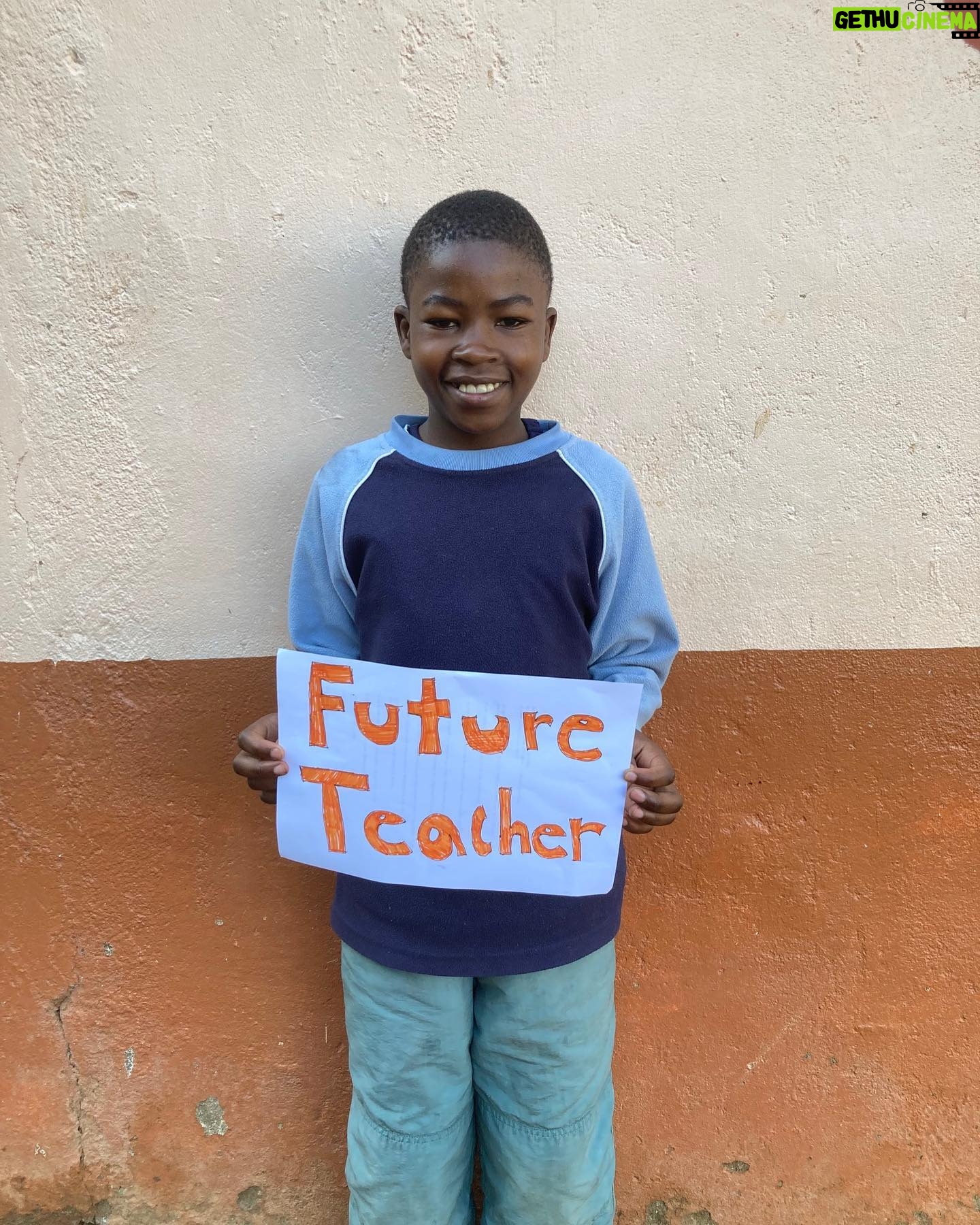 Dayle Haddon | Gethu Cinema