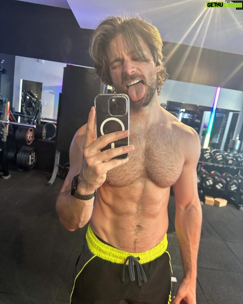 Actor Derek Yates HD Instagram Photos and Wallpapers July 2023 | Gethu ...