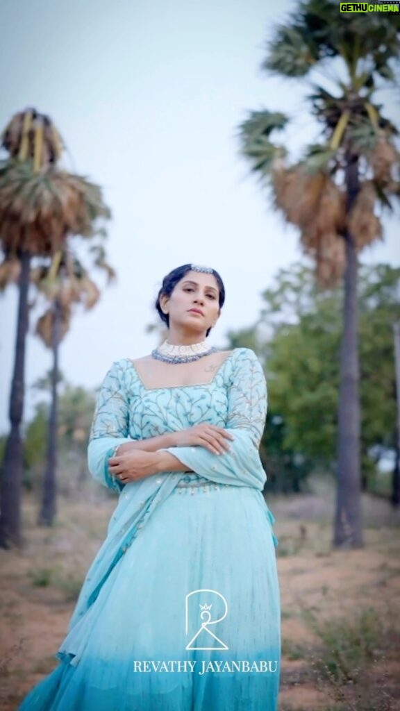 Actress Devaki Rajendran HD Instagram Photos and Wallpapers October ...