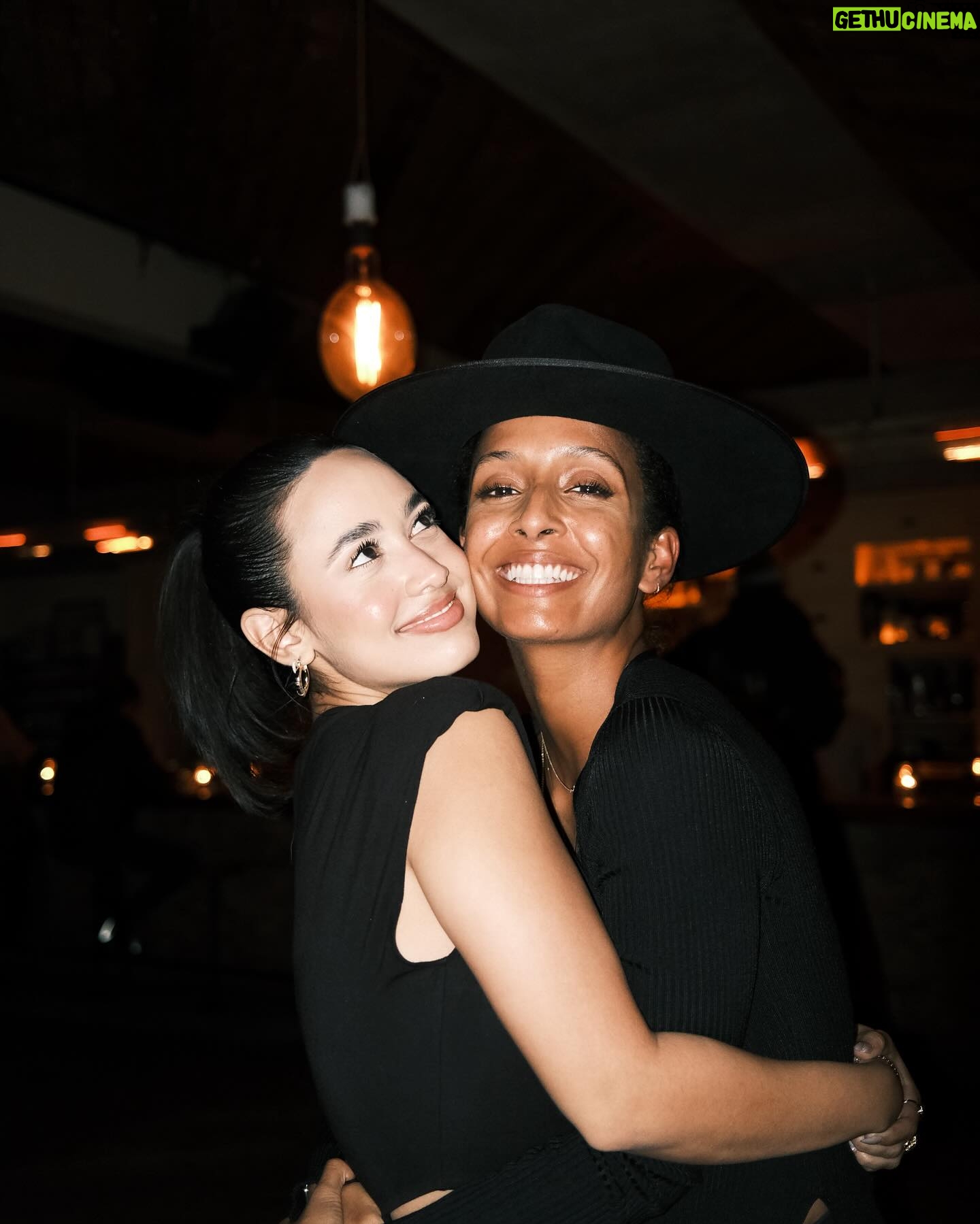Actress Elizabeth Grullón HD Instagram Photos and Wallpapers May 2024 ...