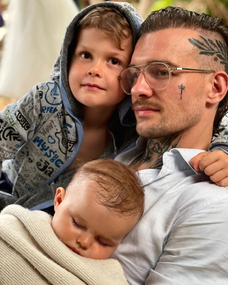 Eric Stehfest’s 10 Most Hearted Instagram Photos