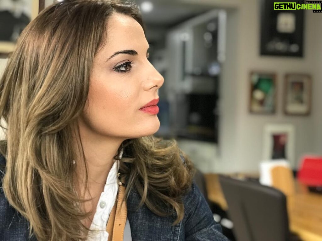 Actress Esin Civangil HD Instagram Photos and Wallpapers September 2022 ...