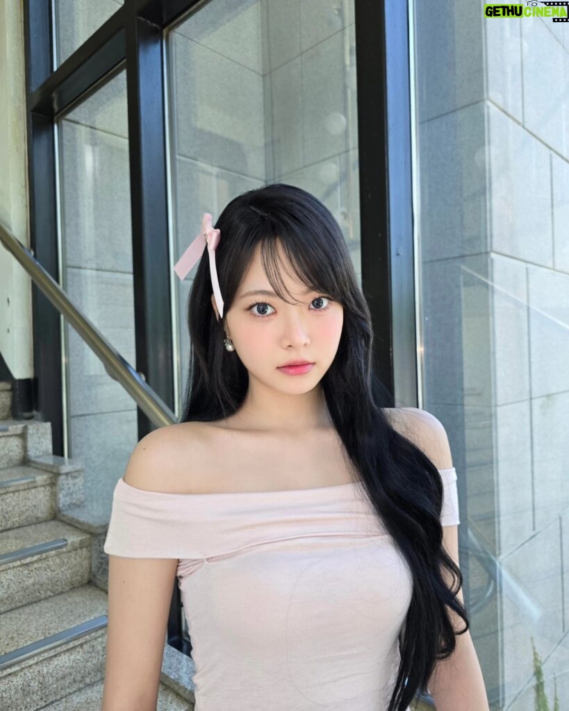 Actress Hong Eun-chae HD Instagram Photos and Wallpapers June 2024 | Gethu Cinema