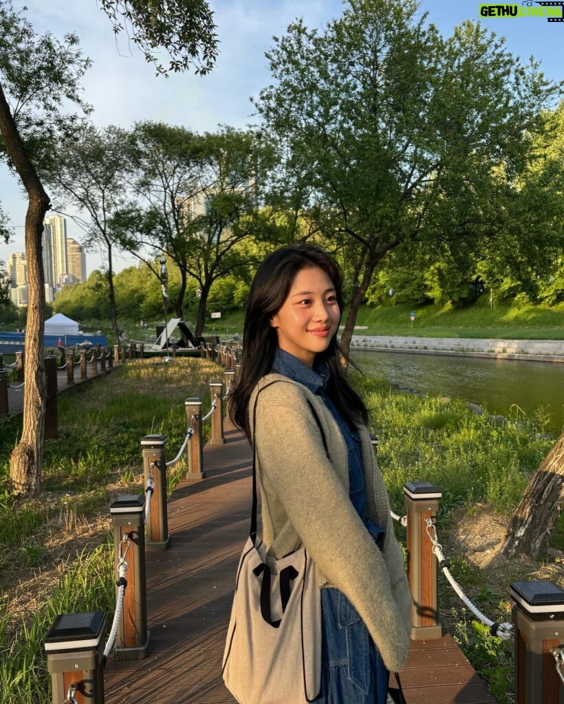 Actress Hong Hwa-yeon HD Instagram Photos and Wallpapers May 2024 | Gethu Cinema