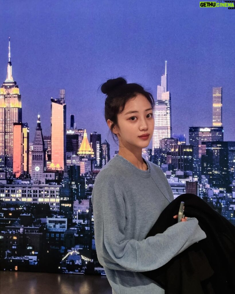 Actress Hong Hwa-yeon HD Instagram Photos and Wallpapers May 2024 ...