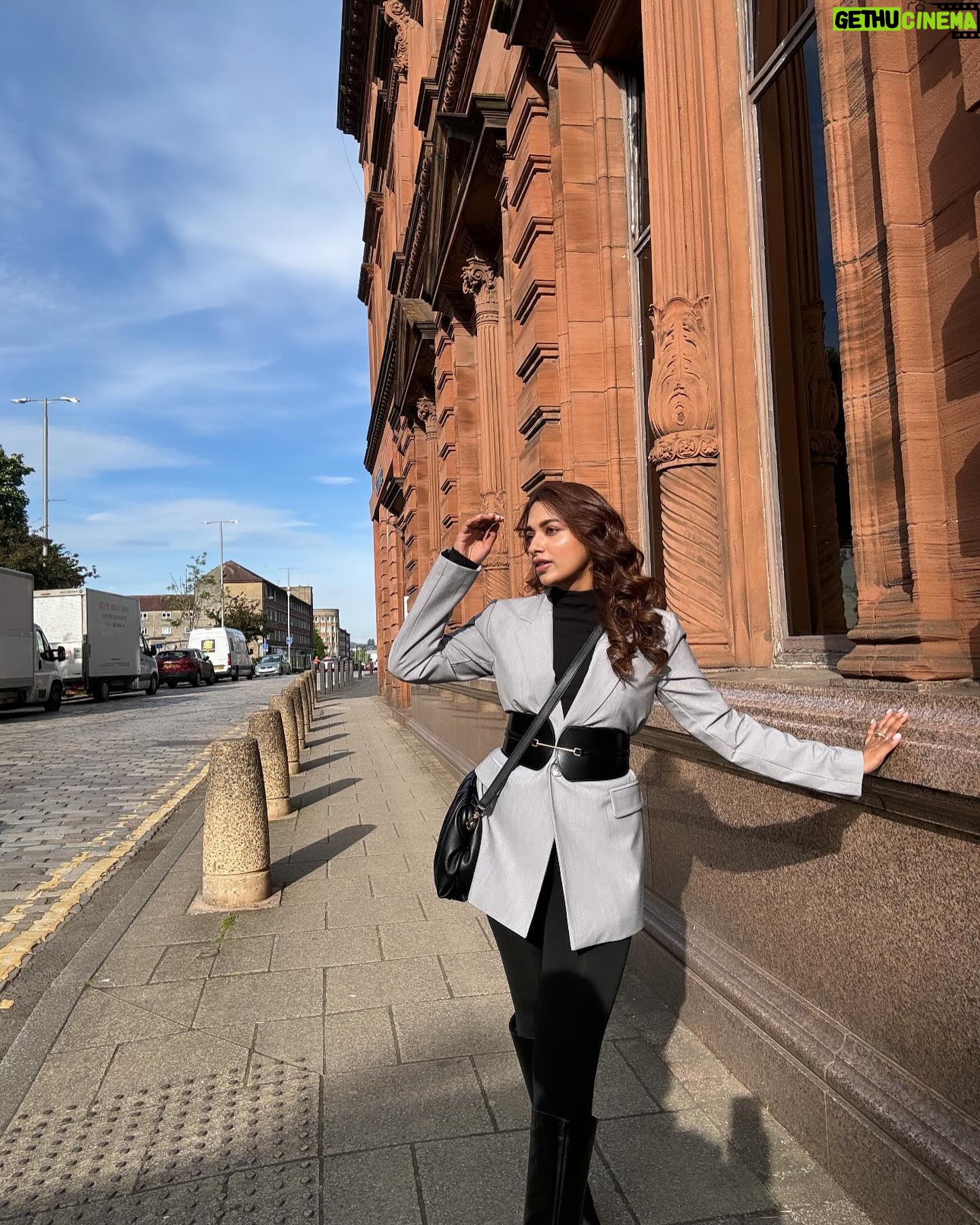 Actress Jiya Shankar HD Instagram Photos and Wallpapers July 2024 ...