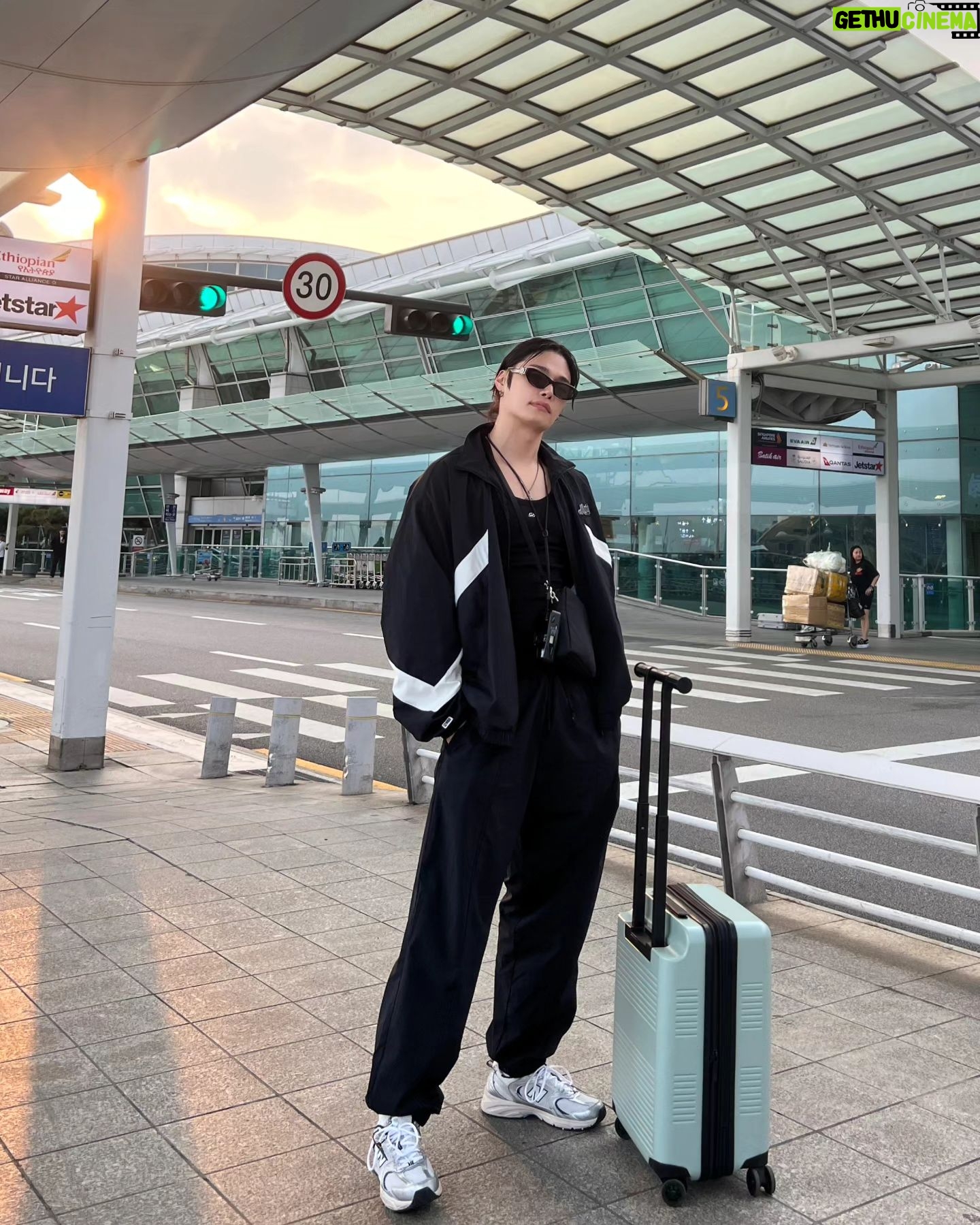 Actor Jung Hyuk HD Instagram Photos and Wallpapers May 2024 | Gethu Cinema