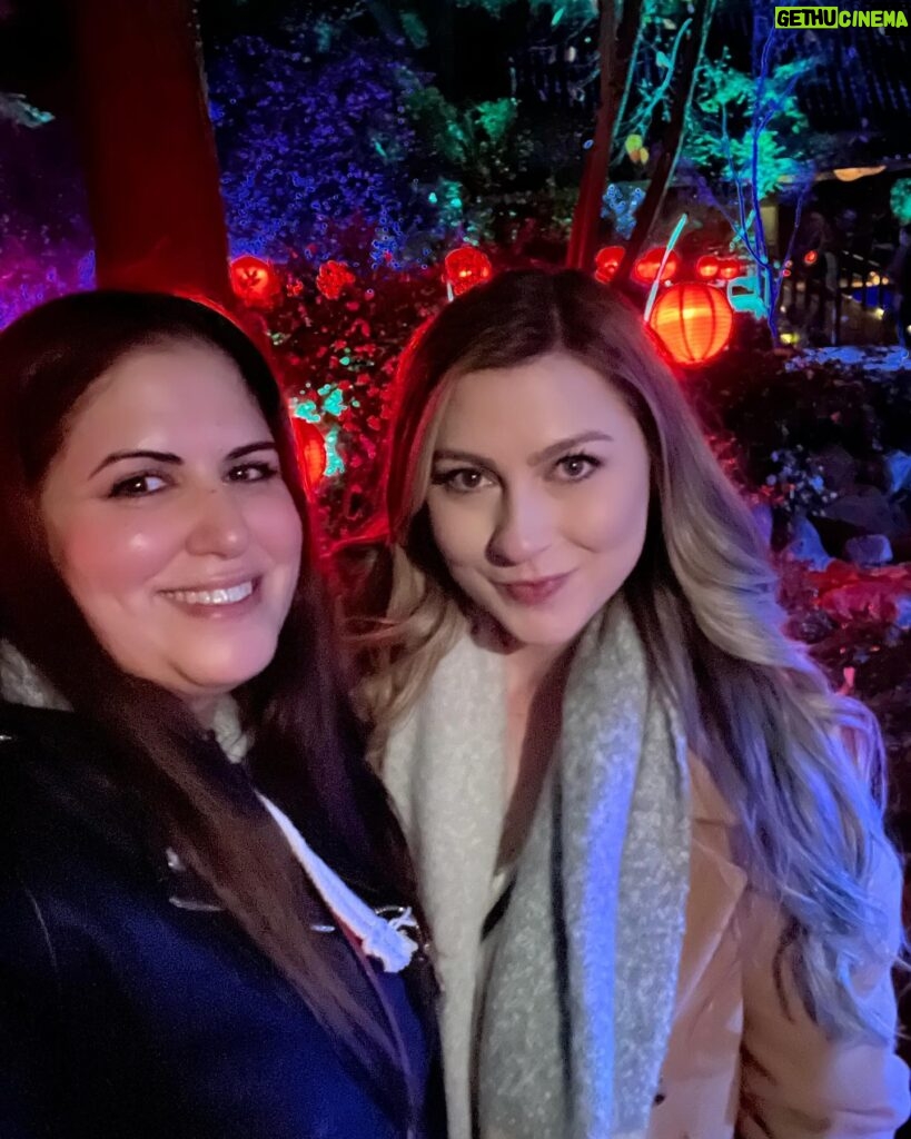 Actress Katie Wilson HD Instagram Photos and Wallpapers December 2023 ...