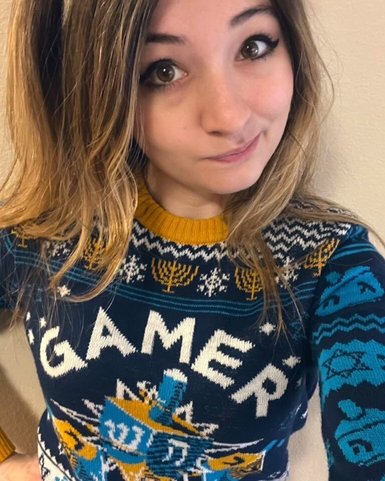 10 Best Instagram Photos of Kelsey Lewin