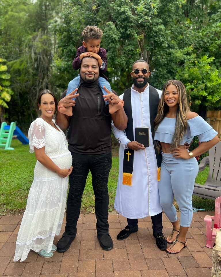 The Most Loved Instagram Photos of Kenneth Crawford: Top 10