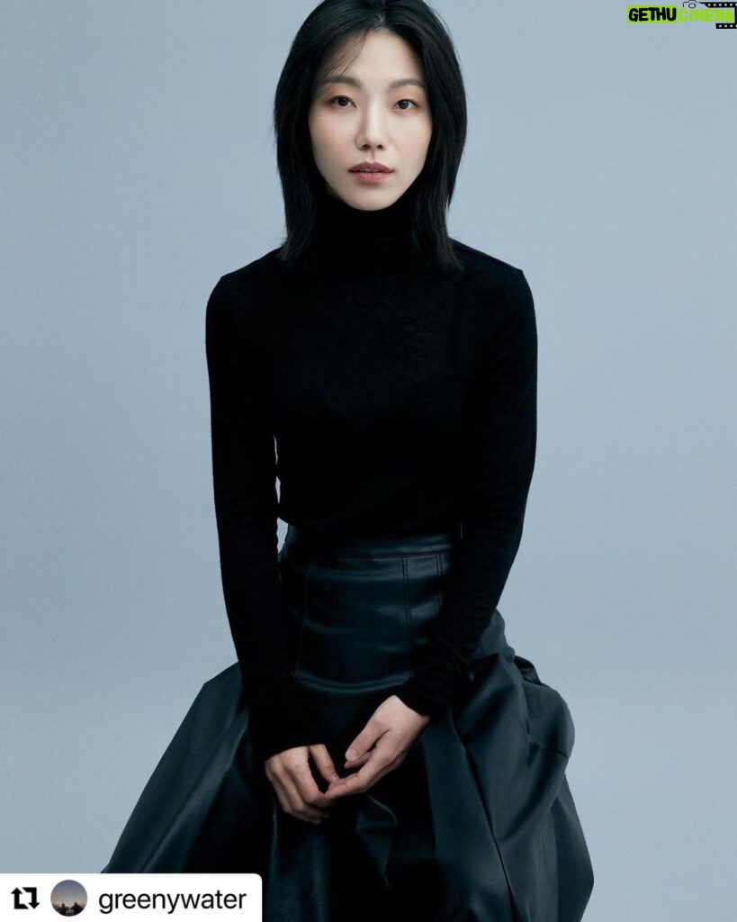 Actress Kim Shin-rock HD Instagram Photos and Wallpapers January 2023 ...