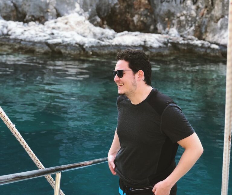 The Most Loved Instagram Photos of Korhan Herduran: Top 10