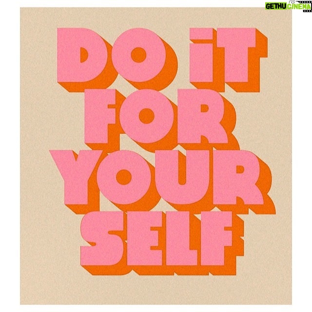 Laura Mennell | Gethu Cinema