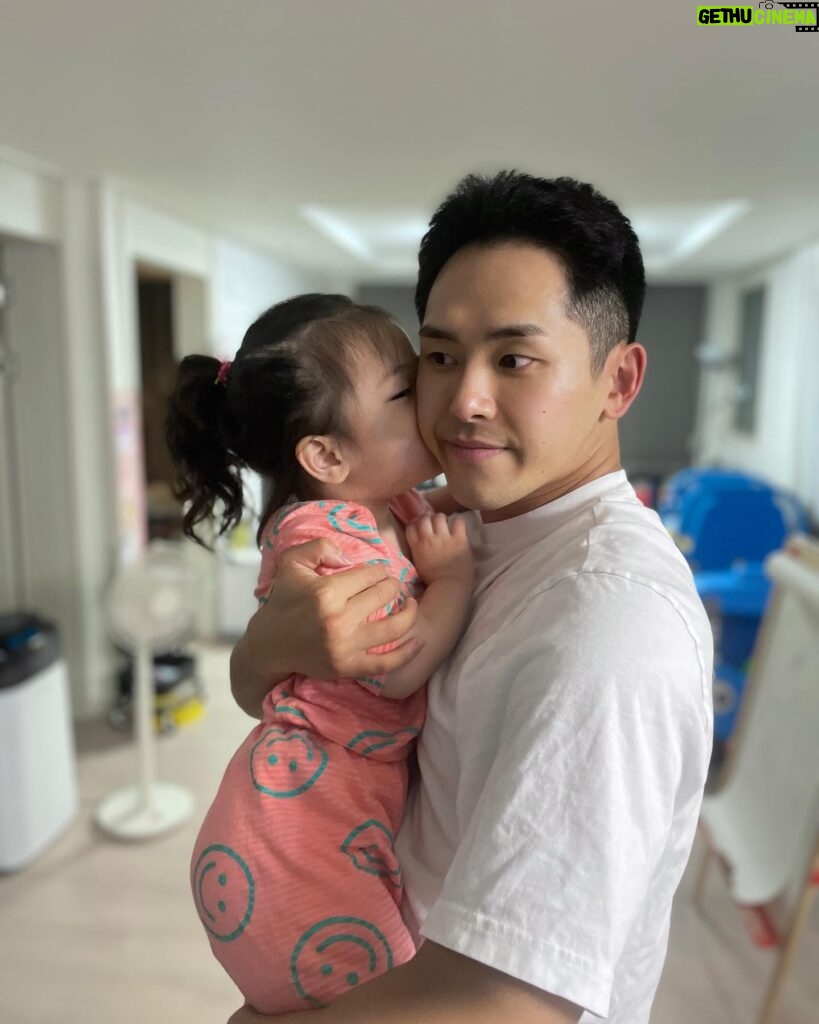 Actor Lee Ho-won HD Instagram Photos and Wallpapers July 2023 | Gethu ...