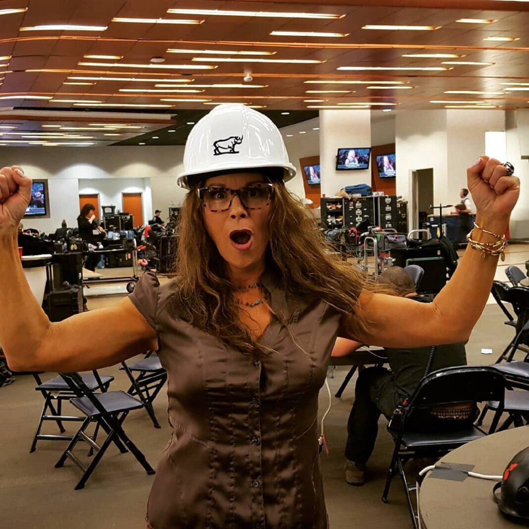 Actress Lisa Moretti HD Instagram Photos and Wallpapers April 2018 ...