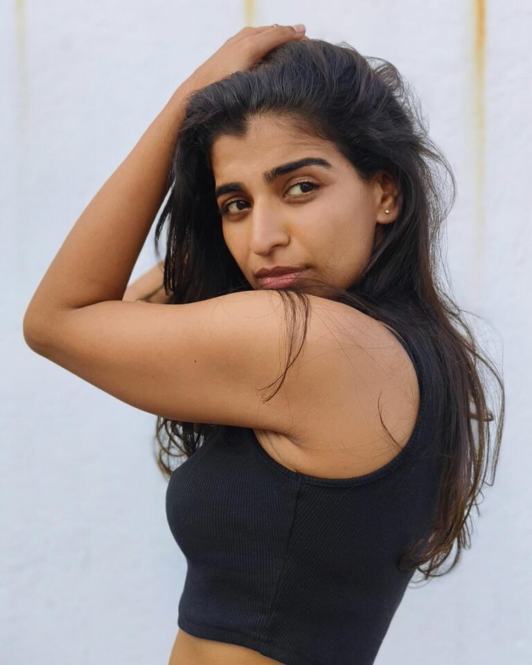 Lisha Chinnu’s Instagram: The Top 10 Must-See Photos