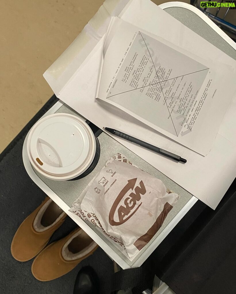 Actress Lucy Loken HD Instagram Photos and Wallpapers May 2024 | Gethu ...