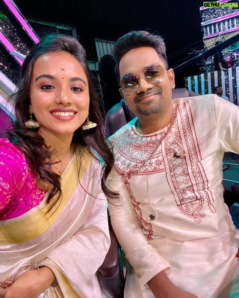 Singer Maanasi G Kannan HD Instagram Photos and Wallpapers March 2024 ...