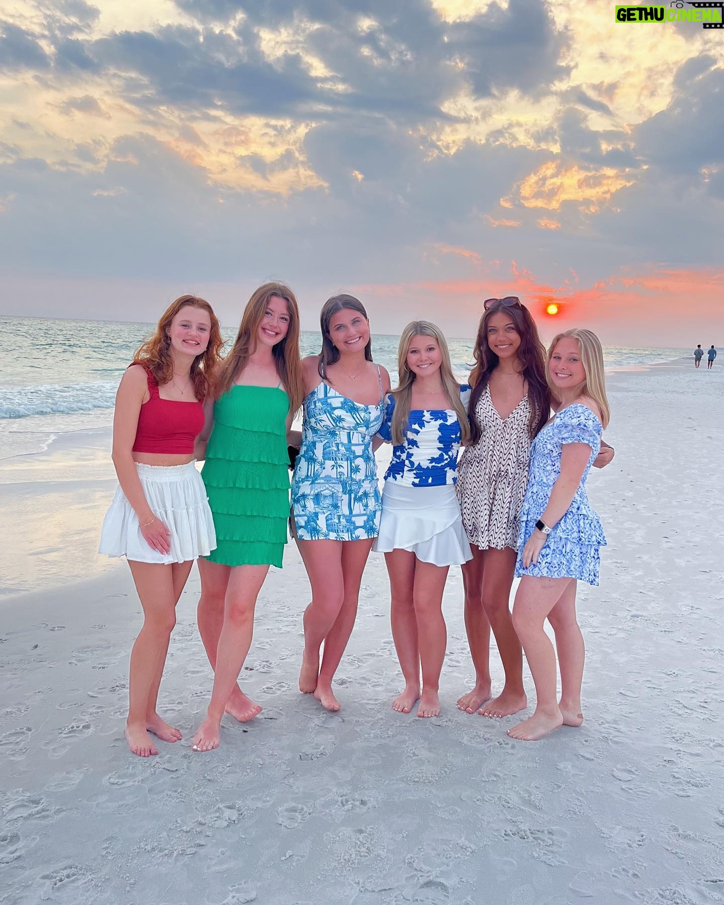 Maggie Elizabeth Jones | Gethu Cinema