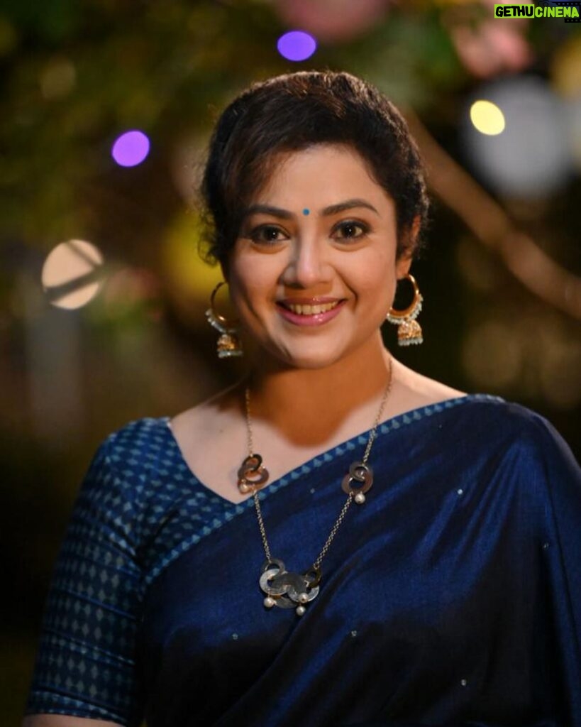 Actress Meena HD Instagram Photos and Wallpapers June 2024 | Gethu Cinema