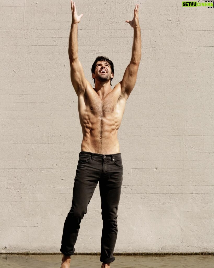 Actor Miguel Ángel Muñoz HD Instagram Photos and Wallpapers February ...