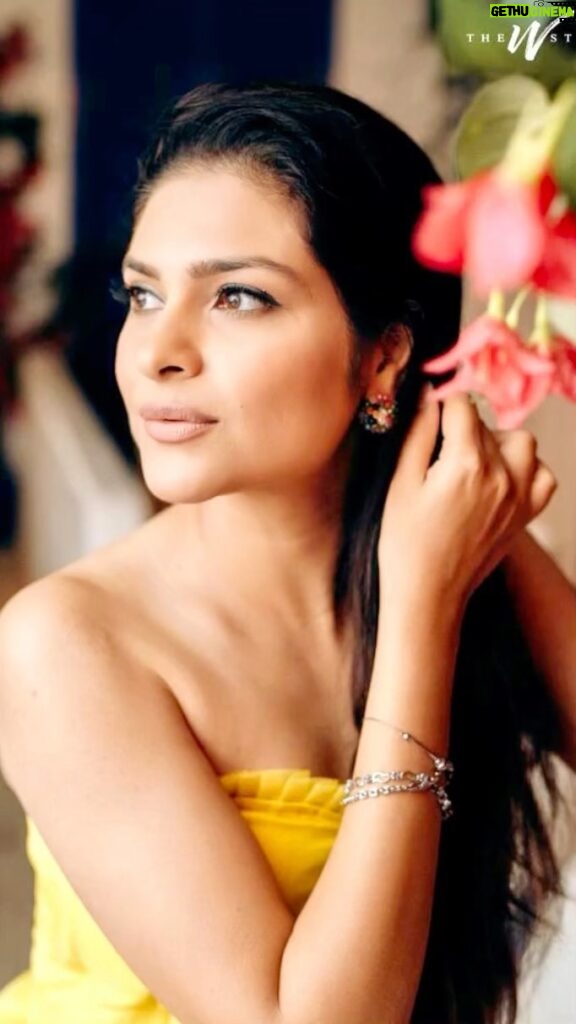 Actress Neha Kaul HD Instagram Photos and Wallpapers April 2023 | Gethu ...