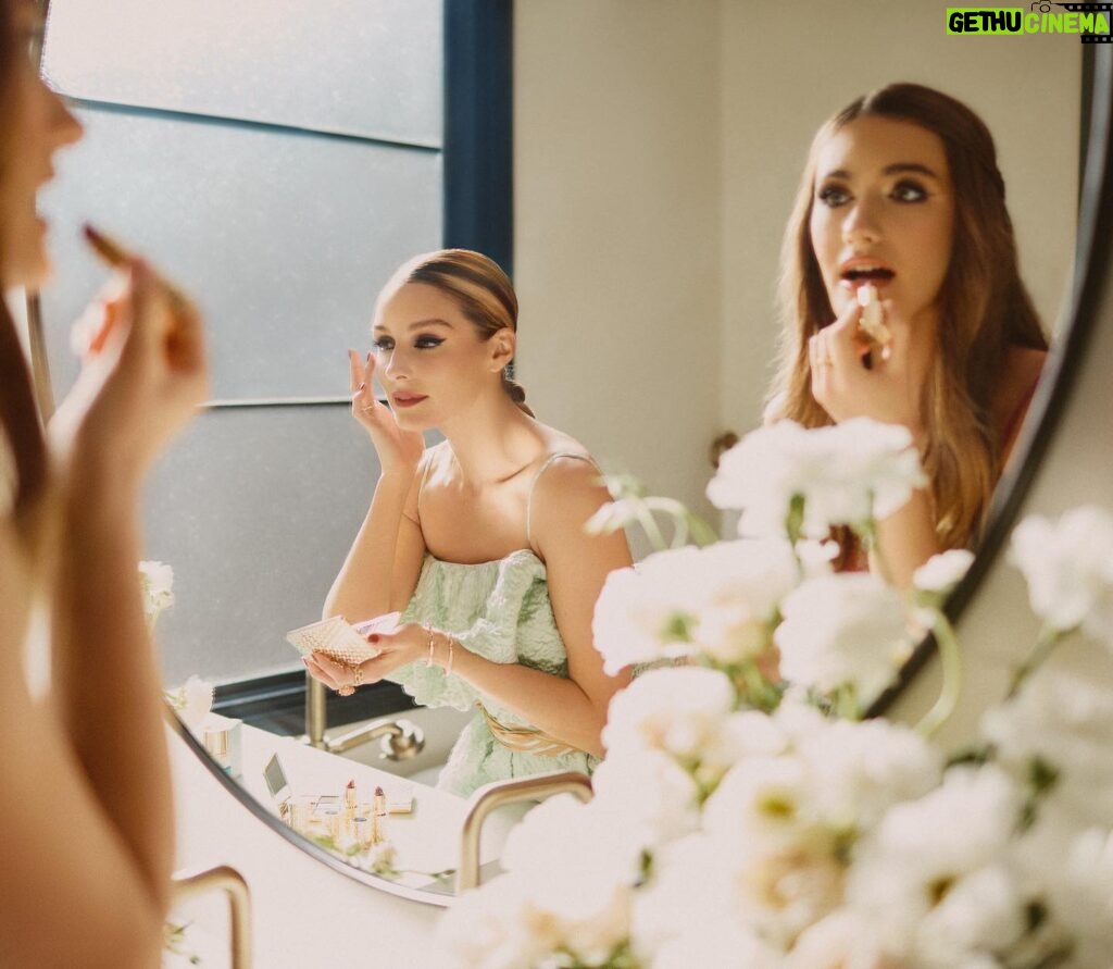 Actress Nicole Elizabeth Berger HD Instagram Photos and Wallpapers ...