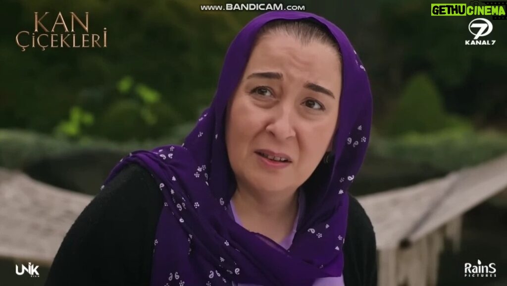 Actress Nuray Şerefoğlu HD Instagram Photos and Wallpapers April 2023 ...