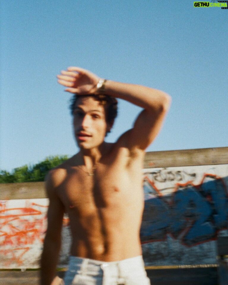 10 Best Instagram Photos of Oscar Anton