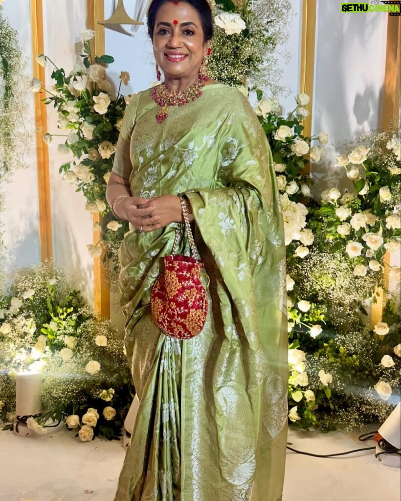 Actress Poornima Bhagyaraj HD Instagram Photos and Wallpapers August ...