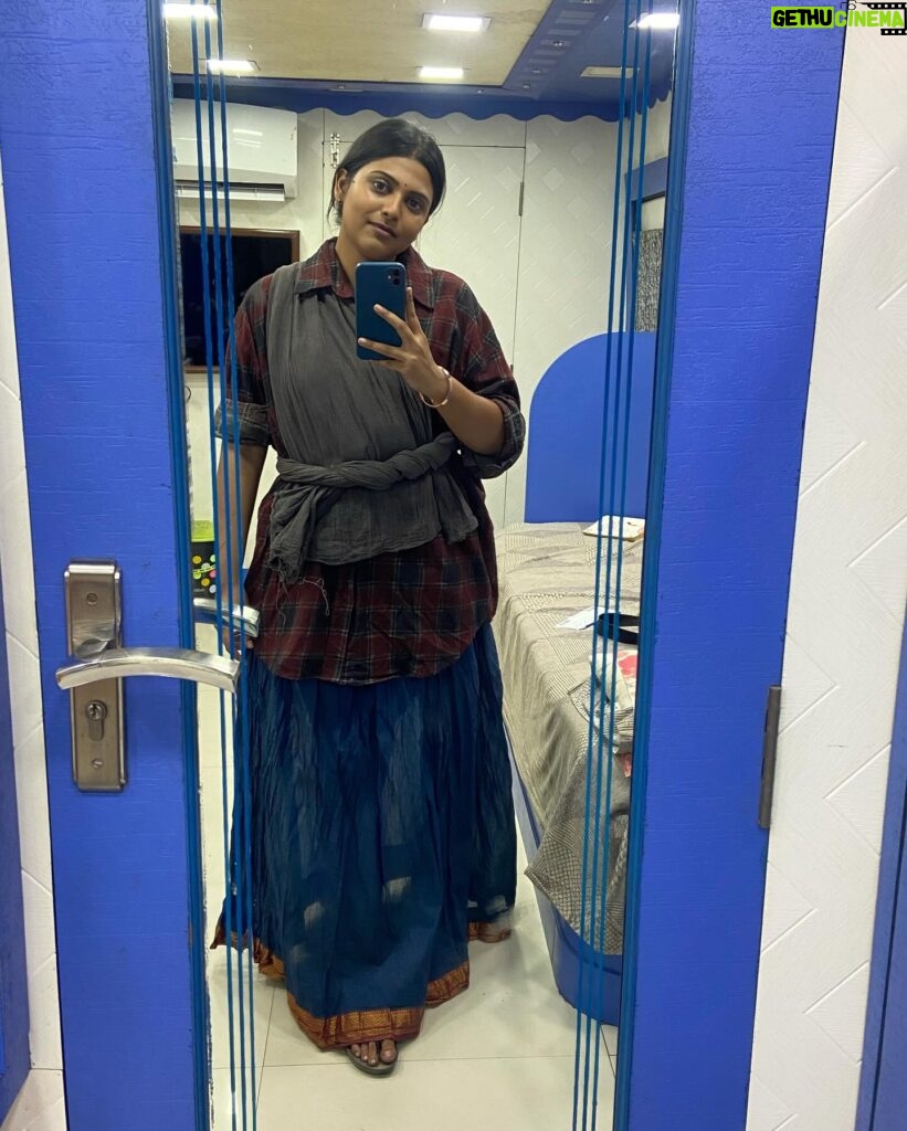 Actress Praneeta Patnaik HD Instagram Photos and Wallpapers February ...