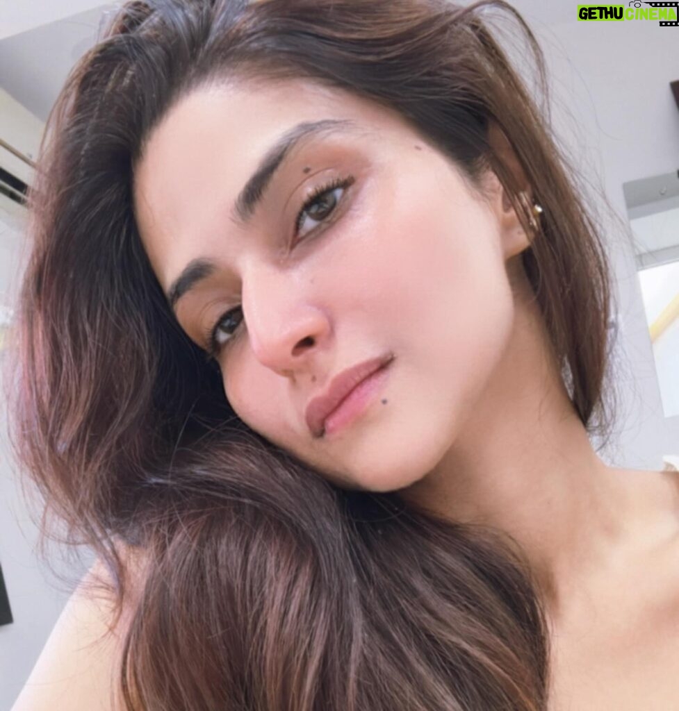 Actress Pranutan Bahl HD Instagram Photos and Wallpapers June 2024 ...