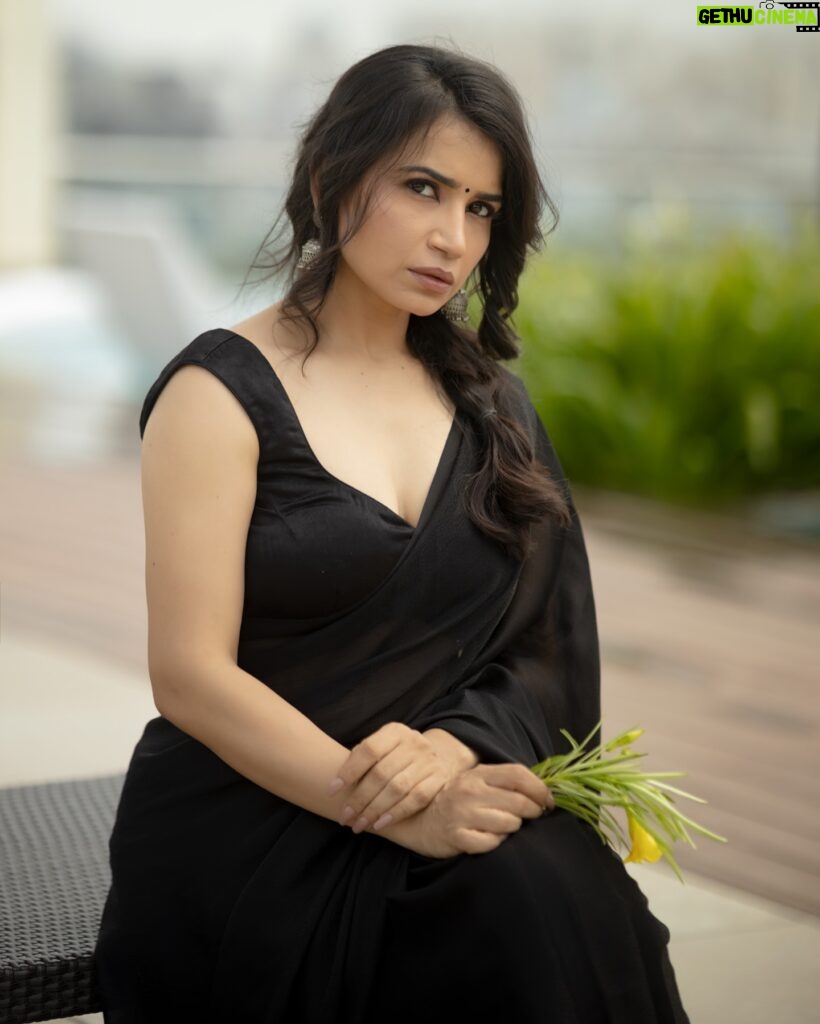 Actress Priya Ahuja HD Instagram Photos and Wallpapers June 2024 ...