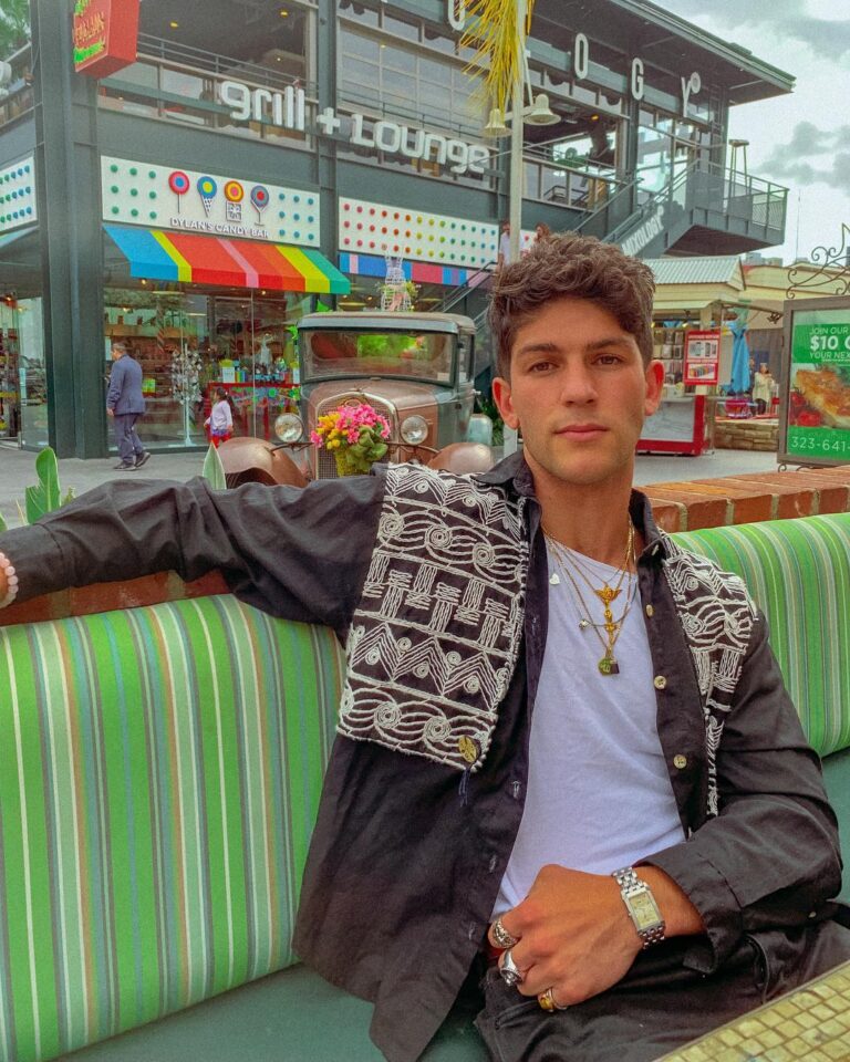 10 Best Instagram Photos of Rahart Adams