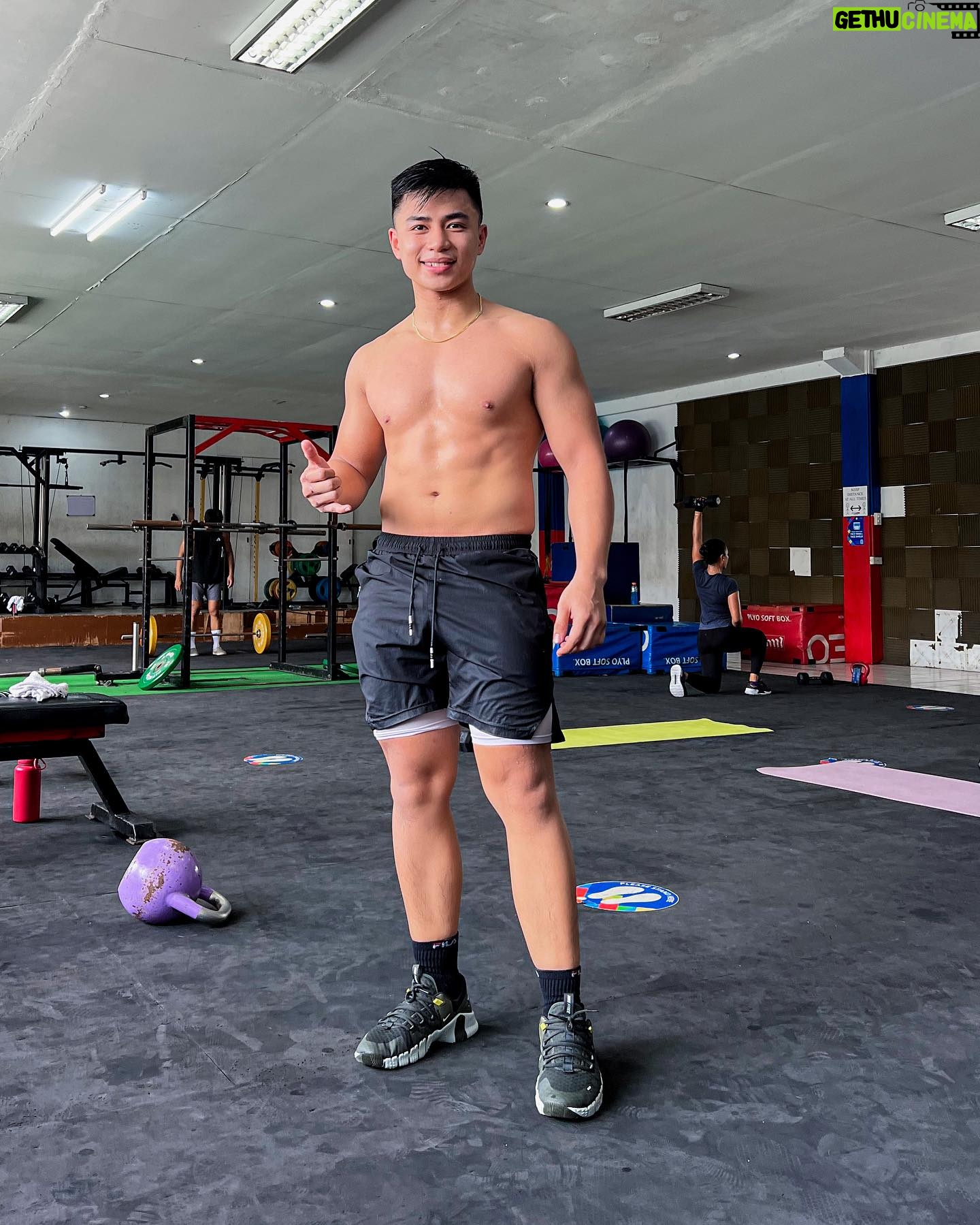 Actor Renz Lagria HD Instagram Photos and Wallpapers August 2023 ...