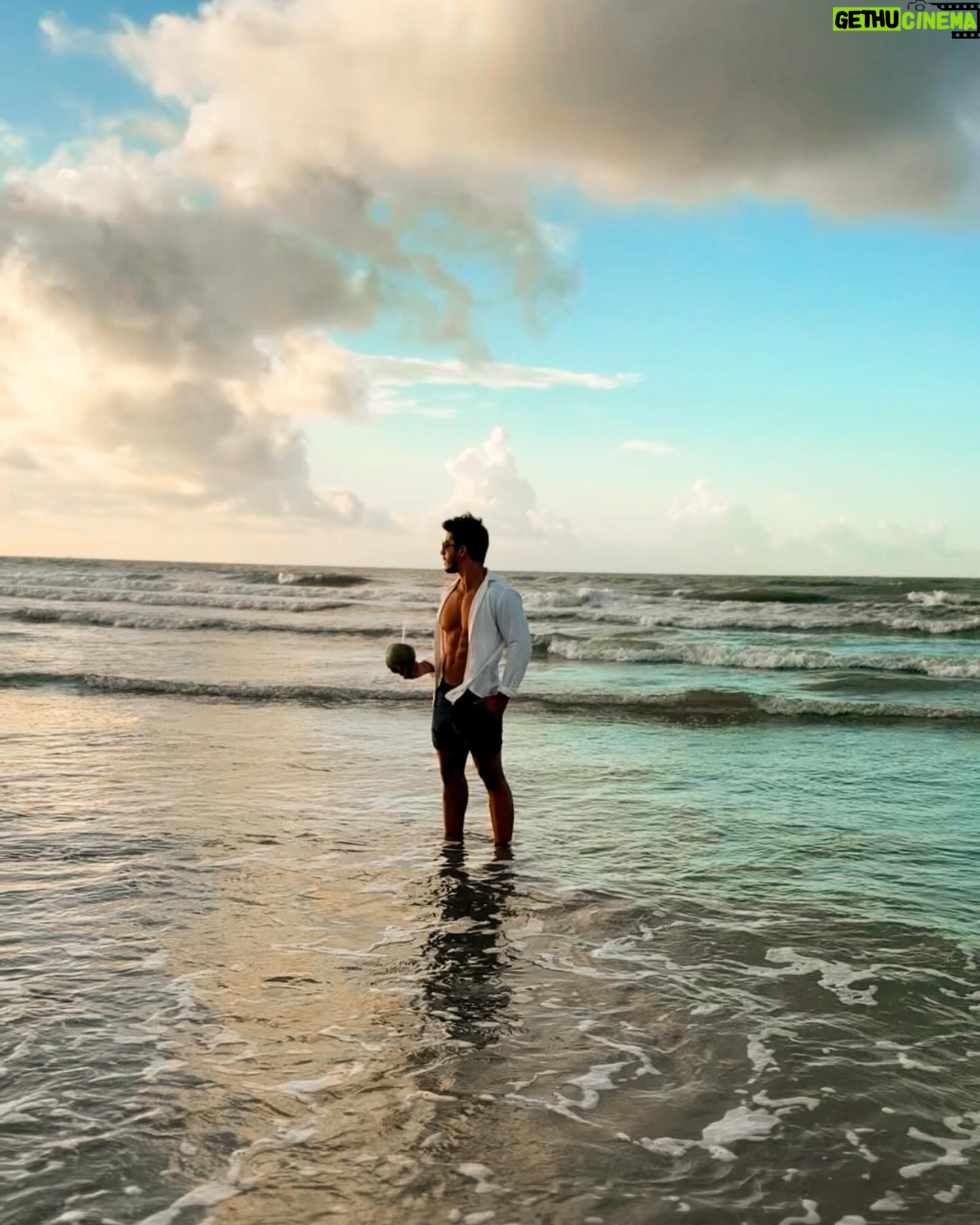Actor Ricky Tavares HD Instagram Photos and Wallpapers June 2024 ...
