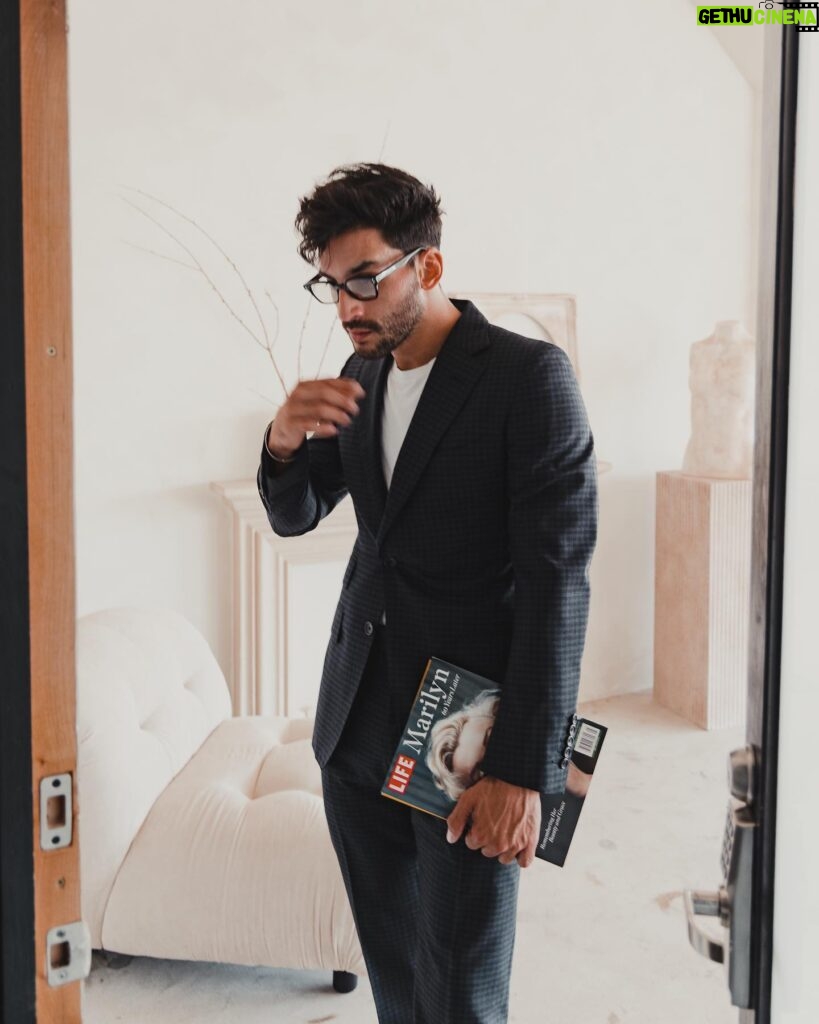 Actor Robert Roldan HD Instagram Photos and Wallpapers November 2022 ...