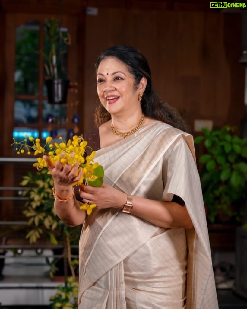 Actress Shanthi Krishna HD Instagram Photos and Wallpapers June 2023 | Gethu Cinema