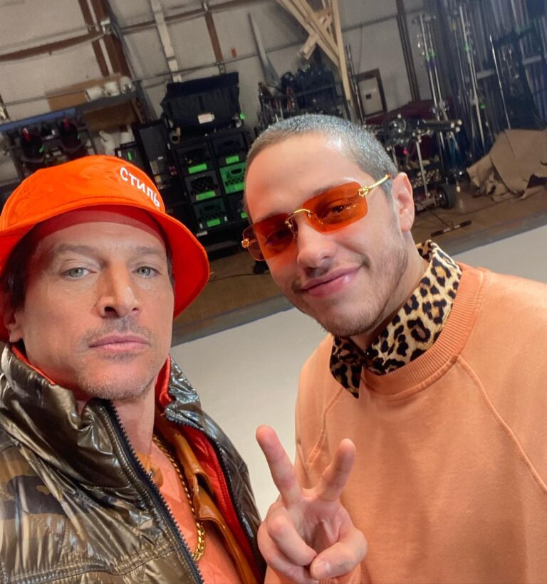 The Top 10 Most Popular Instagram Photos of Simon Rex