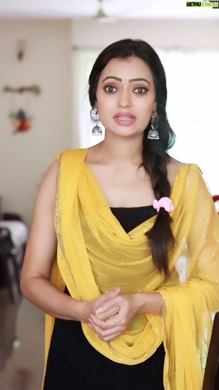 Actress Sowmya Raoh HD Instagram Photos and Wallpapers June 2024 ...