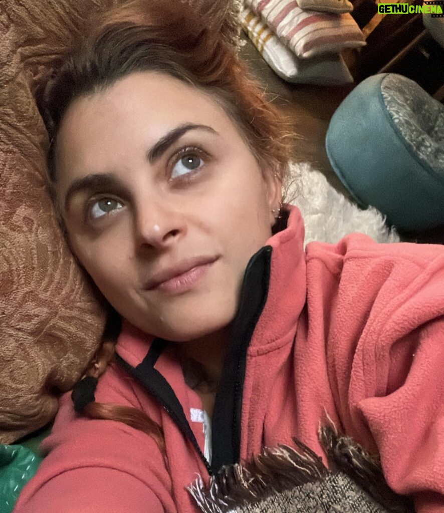 Actress Stephanie Simbari HD Instagram Photos and Wallpapers May 2023 ...