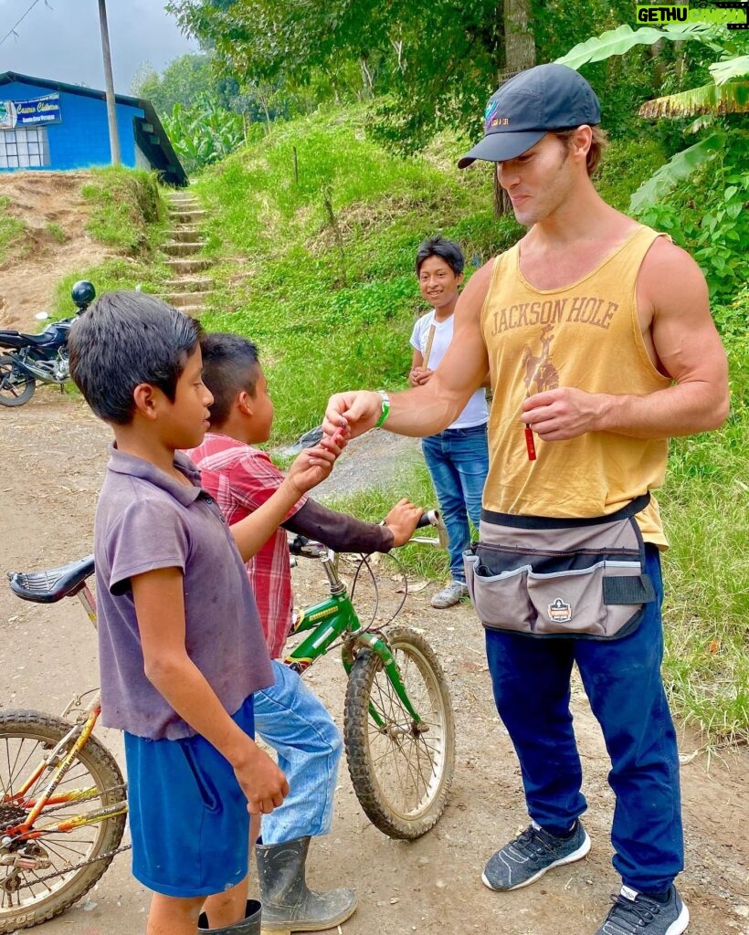 Actor Thayne Jasperson HD Instagram Photos and Wallpapers February 2020 ...